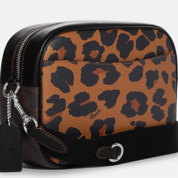 Coach | Bags | Coach Jamie Camera Bag In Signature Canvas With Leopard ...